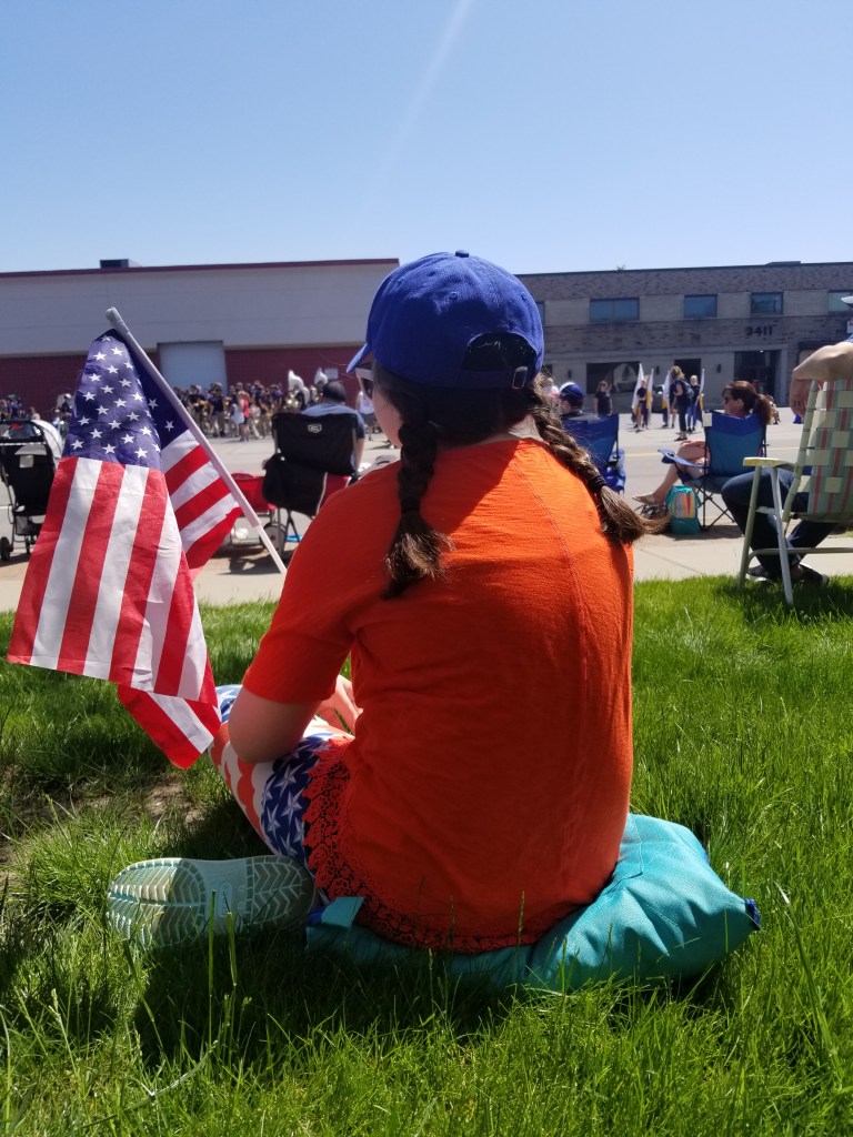 Smonday – The Listening Ladybug